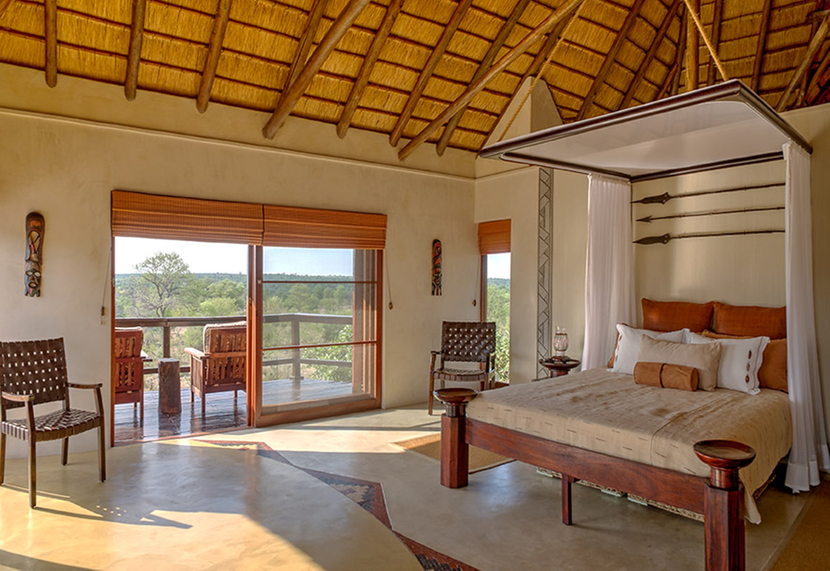 Luxury bush lodge in the Klaserie Private Nature Reserve in Hoedspruit