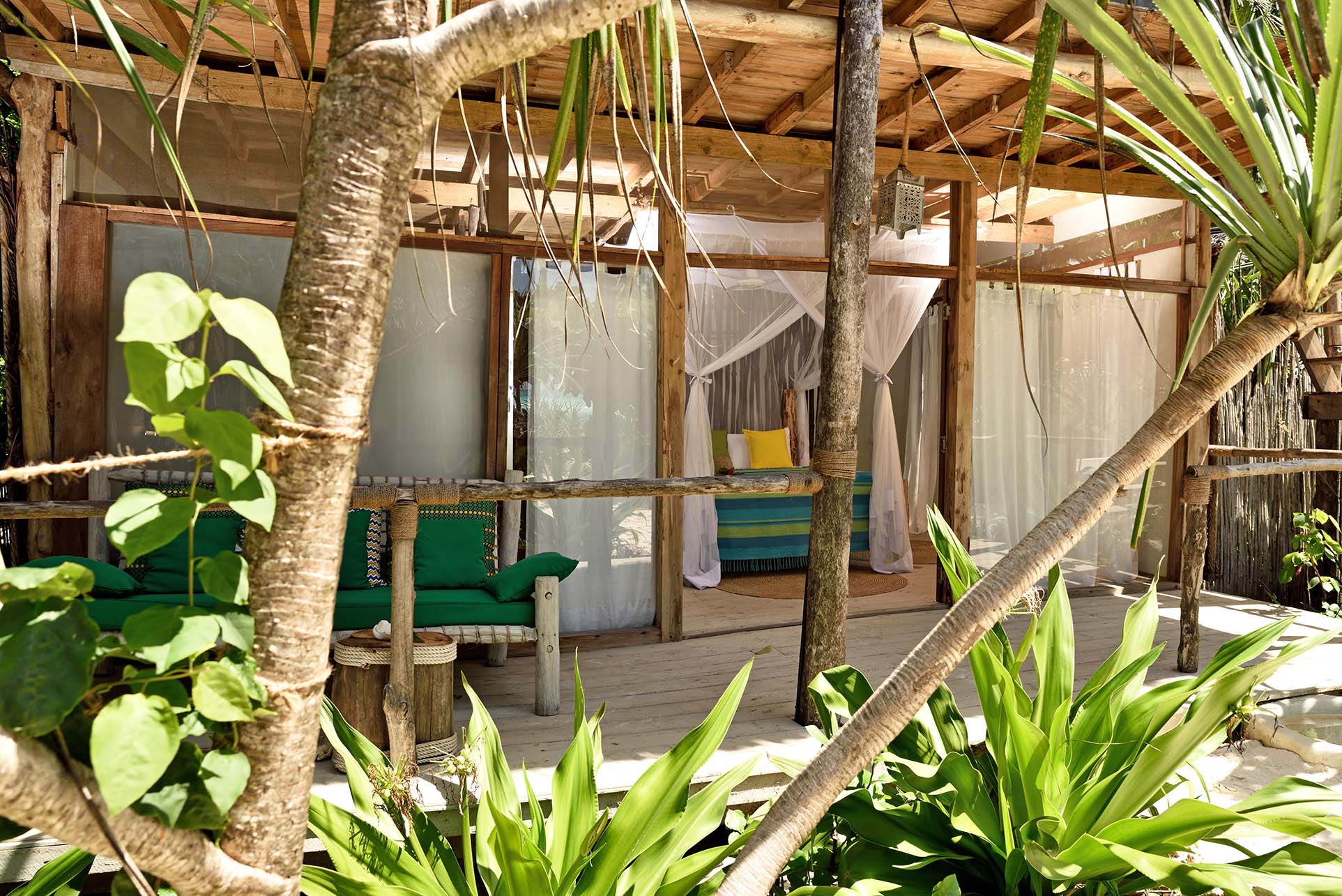 Zanzibar Appartement rentals in Michamvi Pingwe Beach, first floor[....]