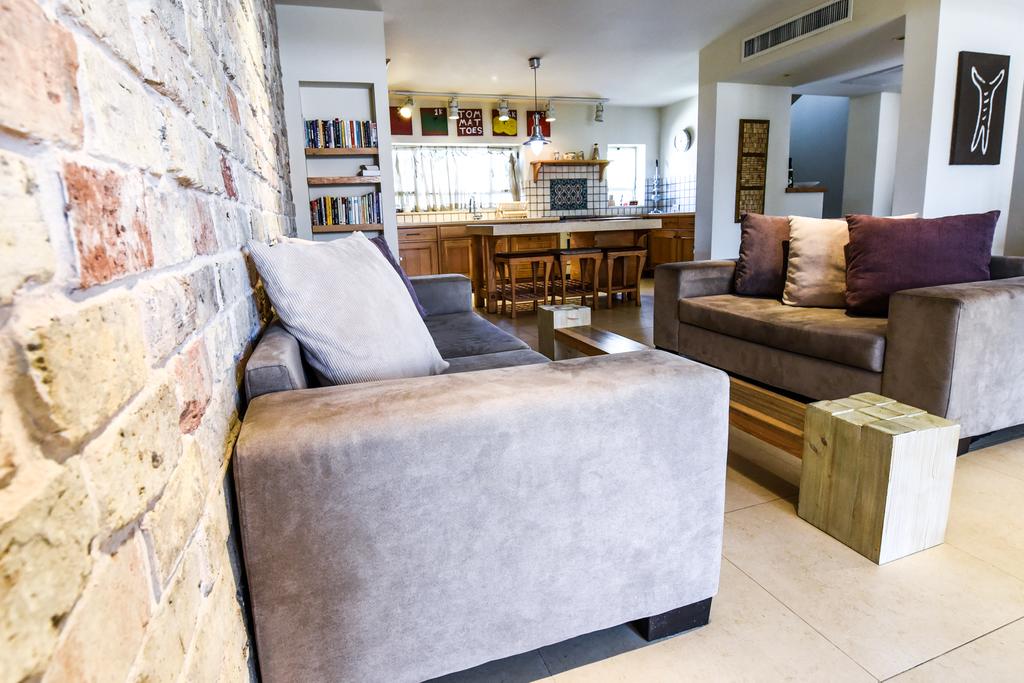 Israel Luxury 3 Bedrooms Villa with private pool and wifi in Eilat[....]