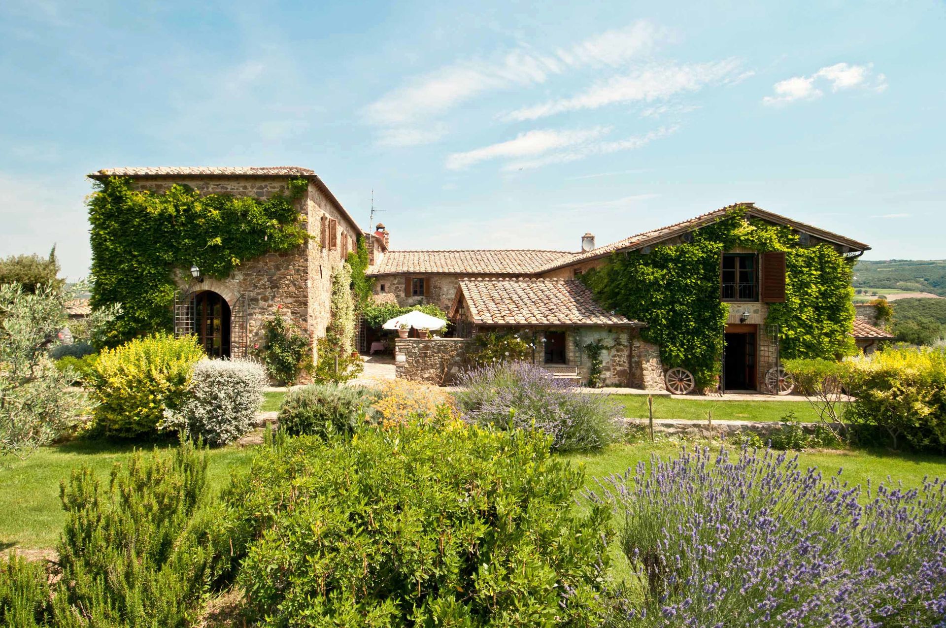 Tuscany Cottage Gardens Luxury Cottage Rentals & Rural Property To